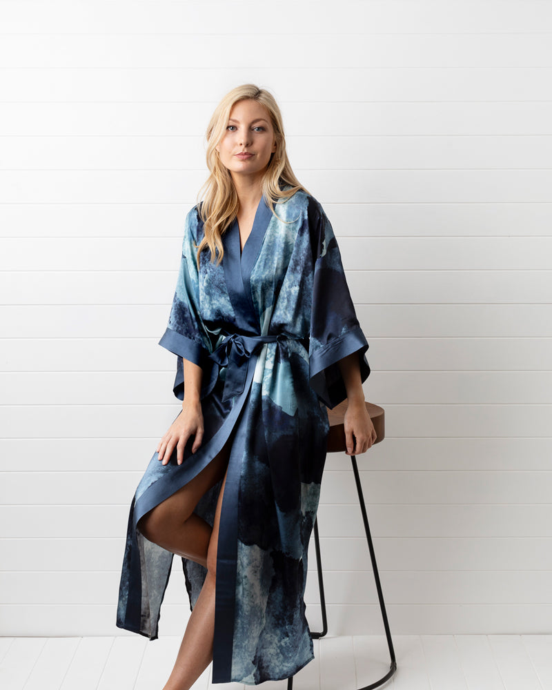 Midnight Ink – Squeak